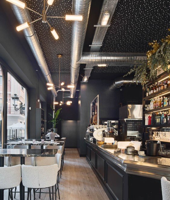 Código 23 - Cafe Restaurante Bar